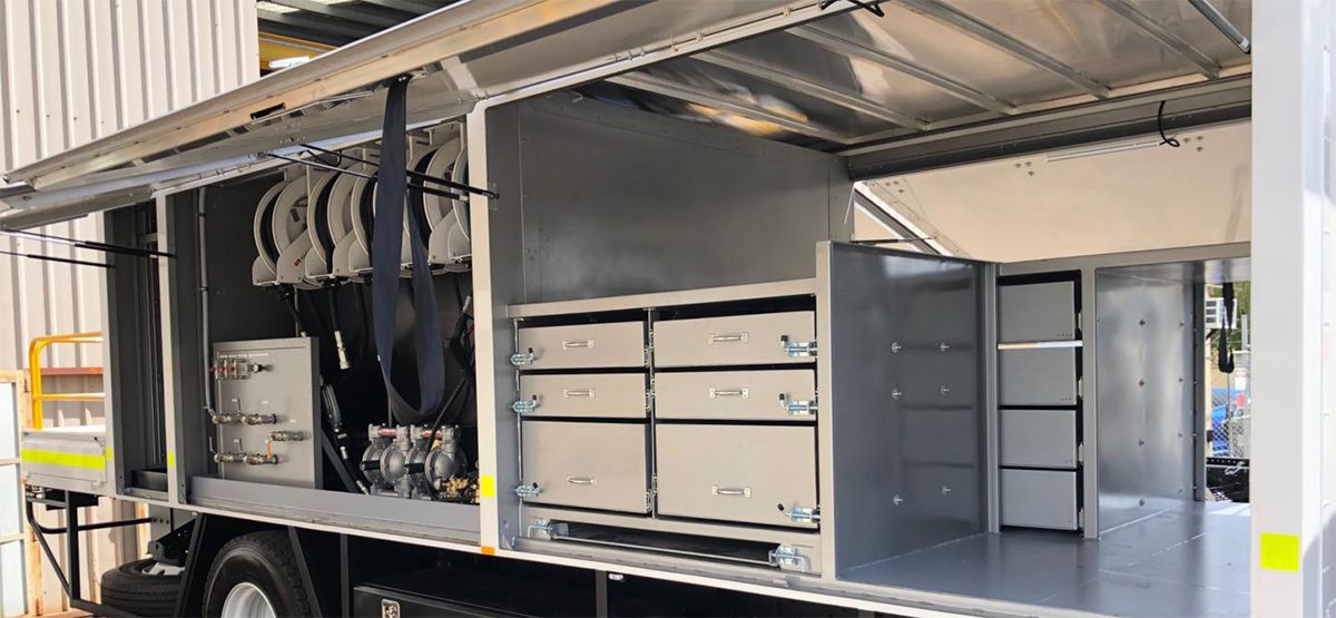Purpose built mine spec truck body - Osborne Motor Bodies